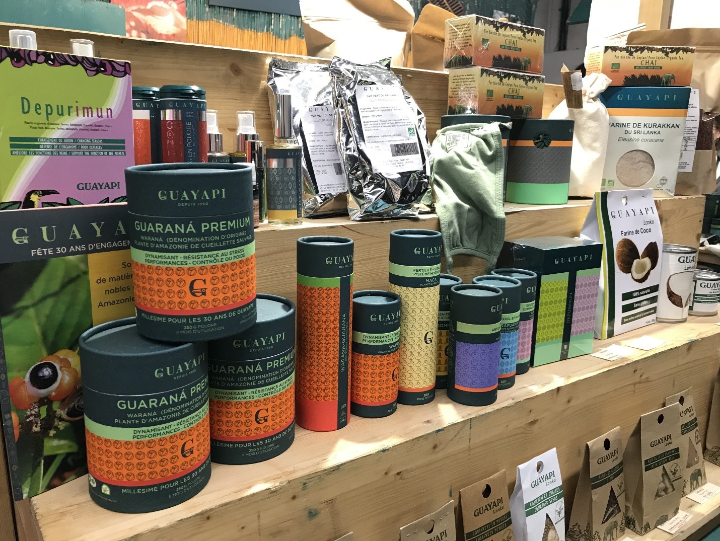 Ceylon Tea Dyed/Branded masks distributed at the “Salon Zen” Exhibition ...