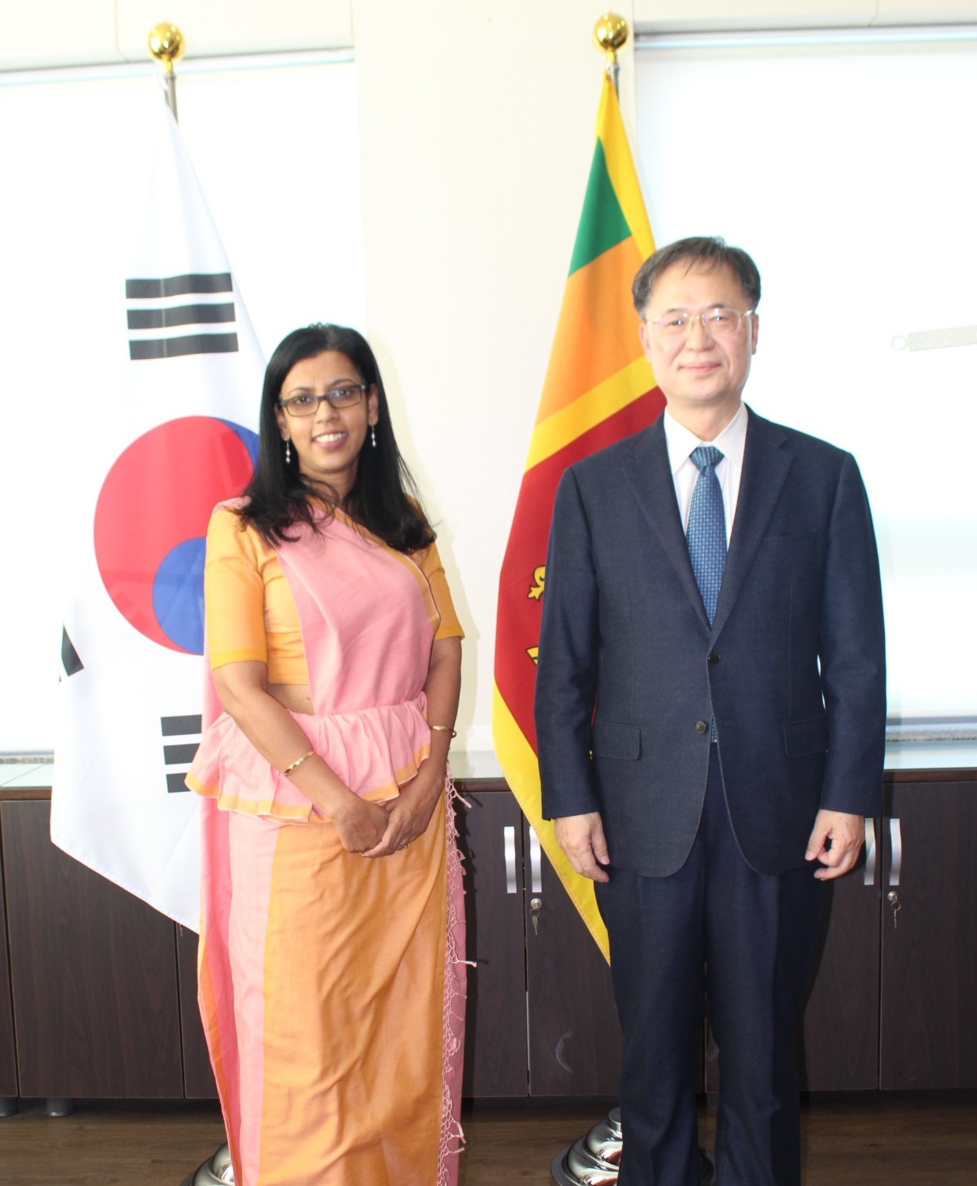 Saemaul Undong President pledges assistance to Sri Lanka for Rural ...