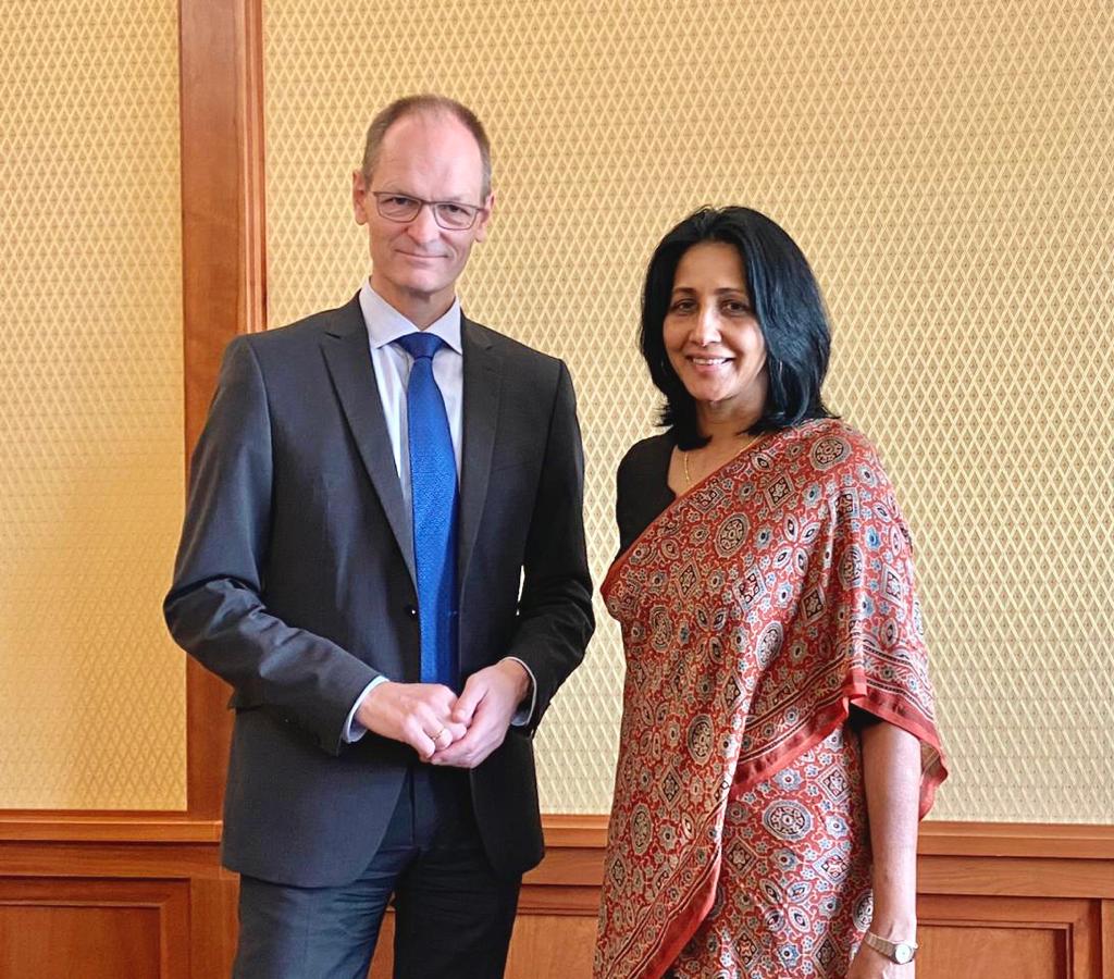 Foreign Secretary Aruni Wijewardane meets State Secretary Thomas Bagger ...