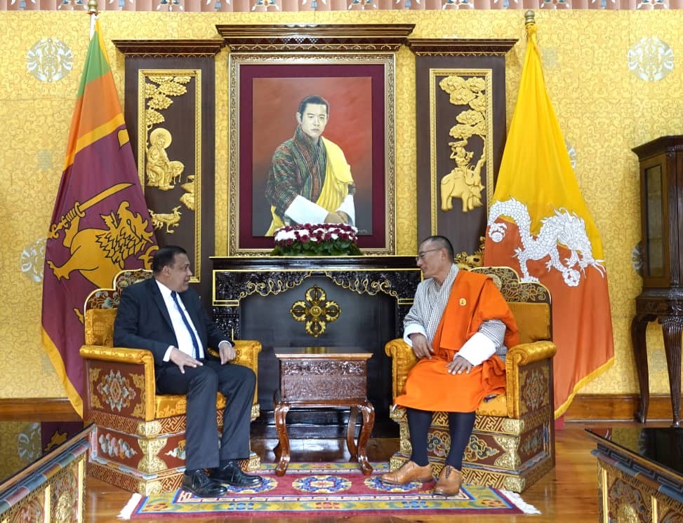 Ambassador Dharmapala Weerakkody presents Credentials to the King of ...