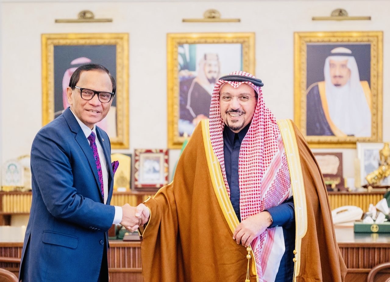 Governor of Al-Qaseem Province Prince Dr. Faisal bin Mishaal bin Saud ...