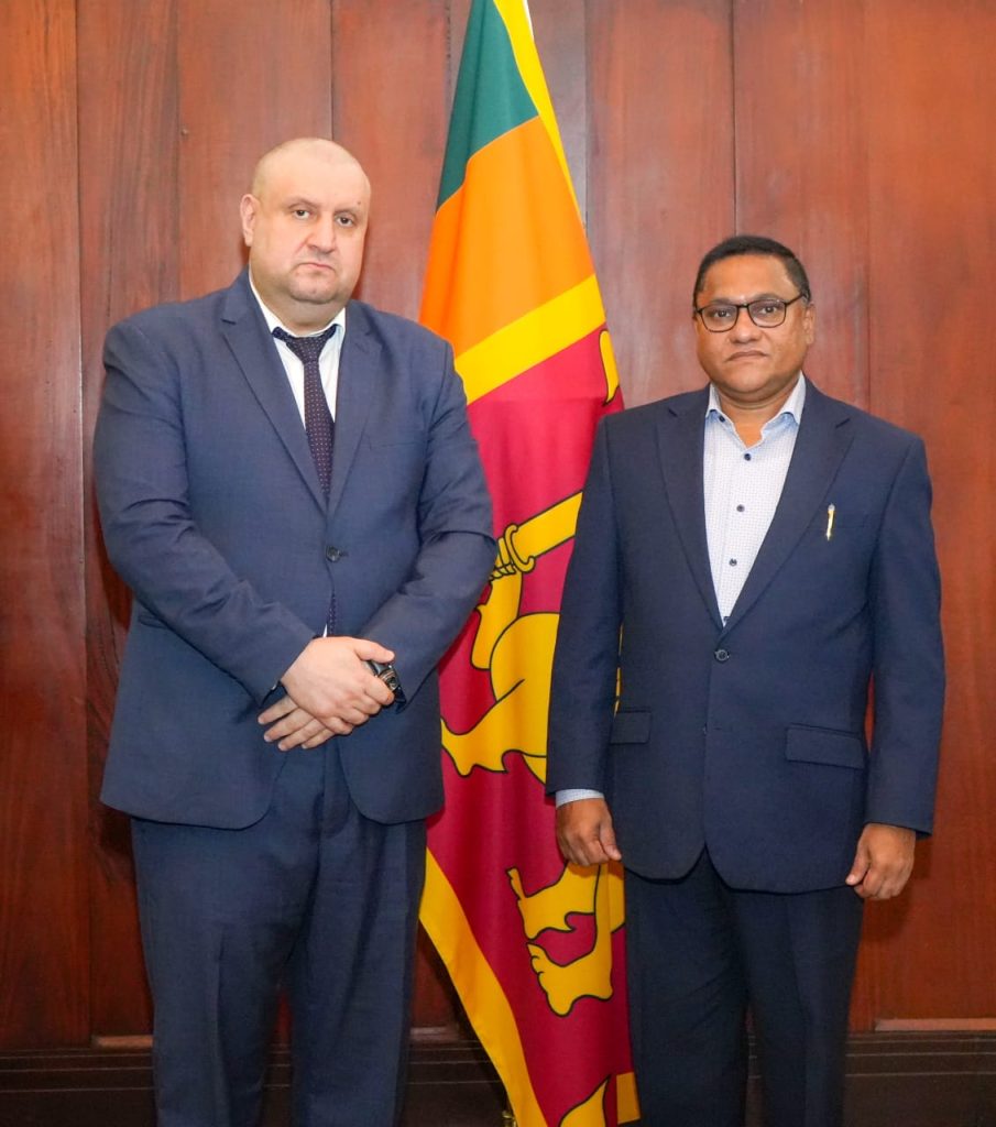 Ambassador of Palestine in Sri Lanka calls on Minister Vjitha Herath ...