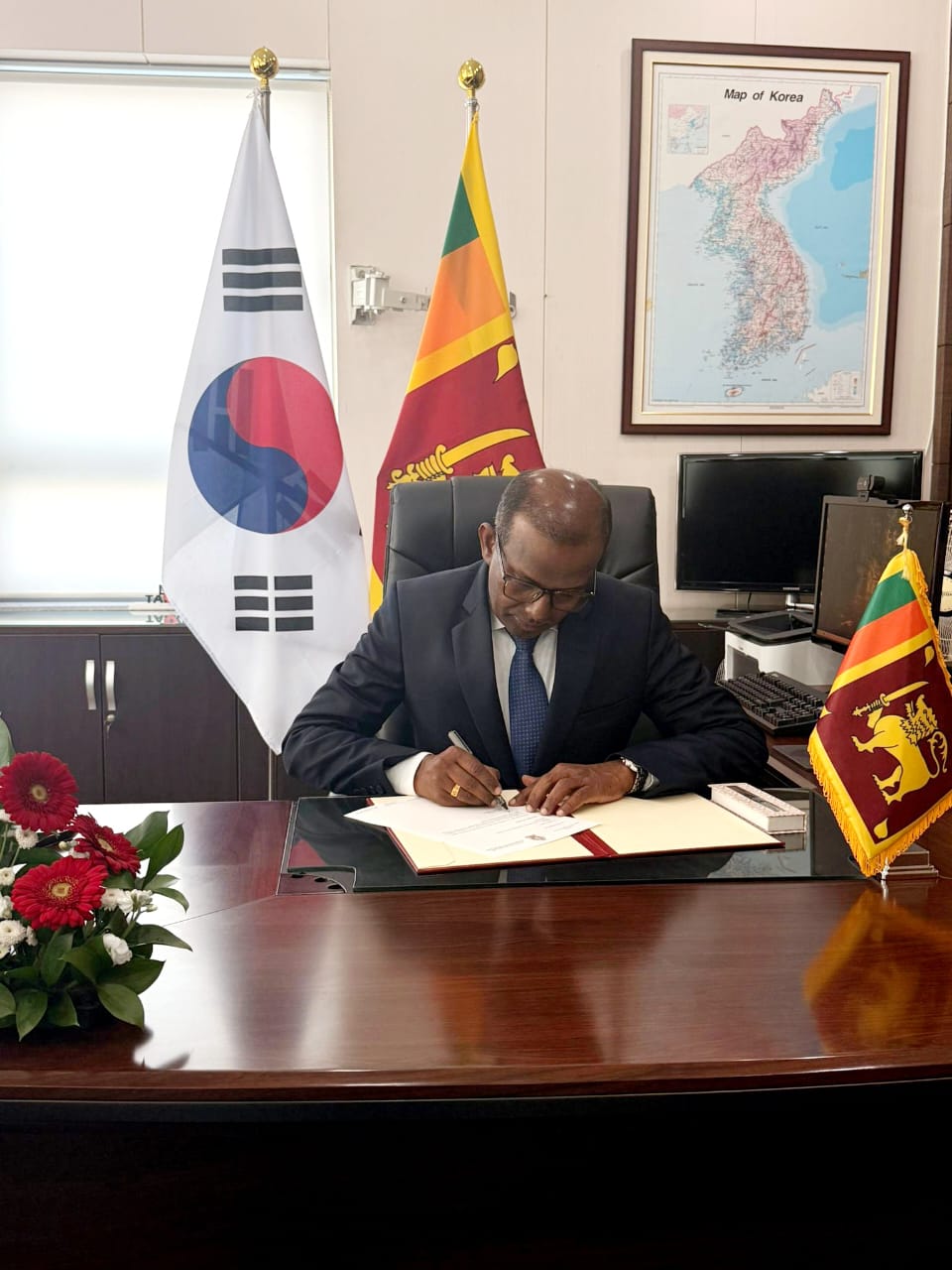 Ambassador designate of Sri Lanka to the Republic of Korea assumes ...
